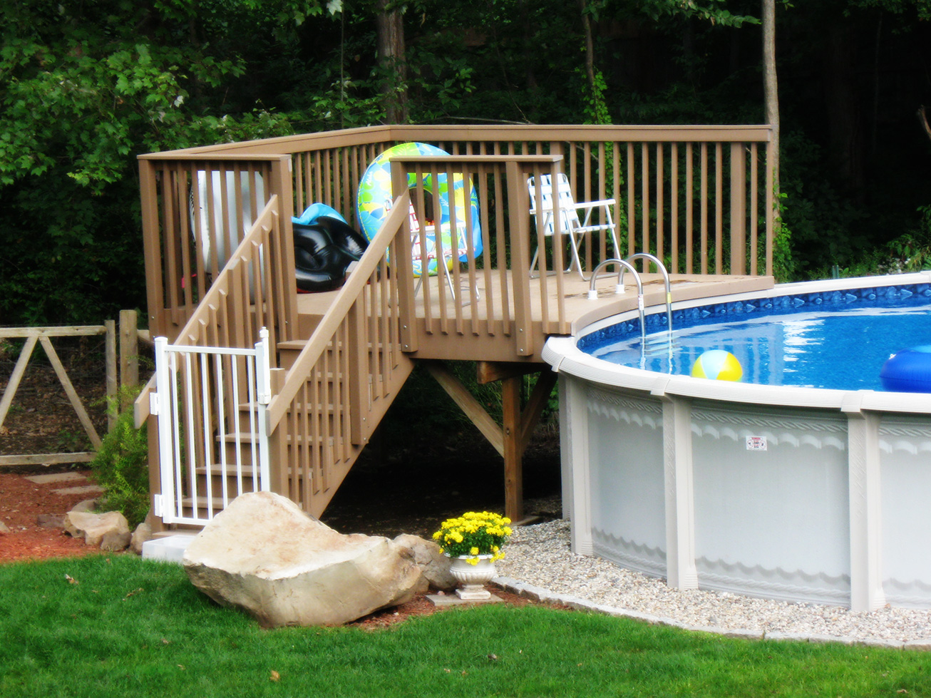 Above Ground - Calypso Blue Pool & Spa